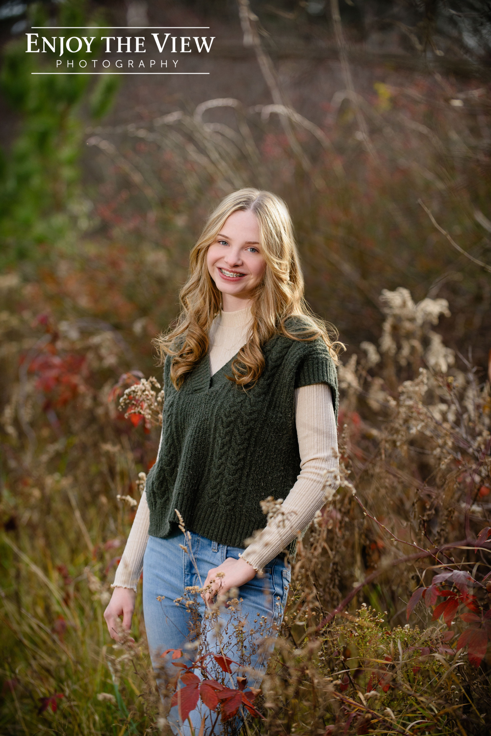 Stella, Class of 2024 – Enjoy the View Photography