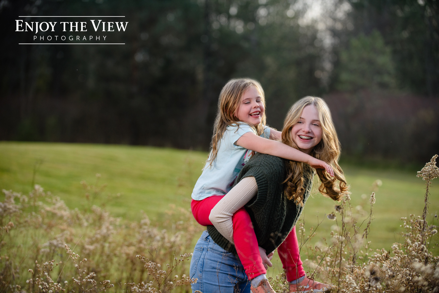 Stella, Class of 2024 – Enjoy the View Photography