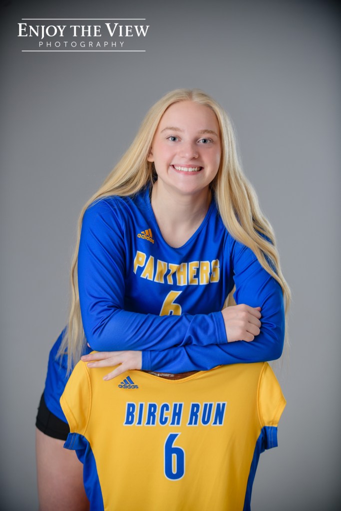 Sarah, Class of 2024 – Enjoy the View Photography