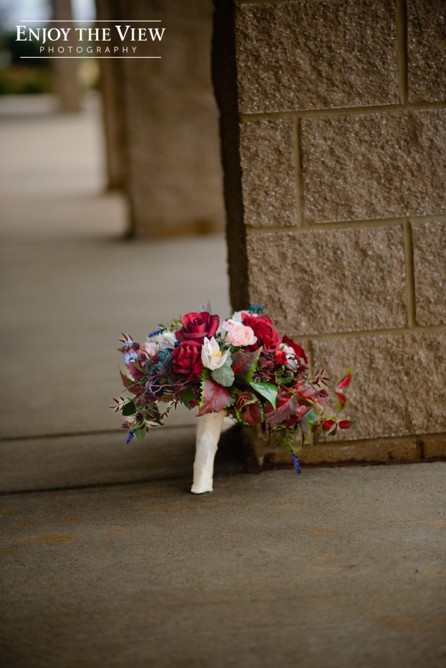 Brittany & Blake {Birch Run Wedding Photographers} – Enjoy the View ...