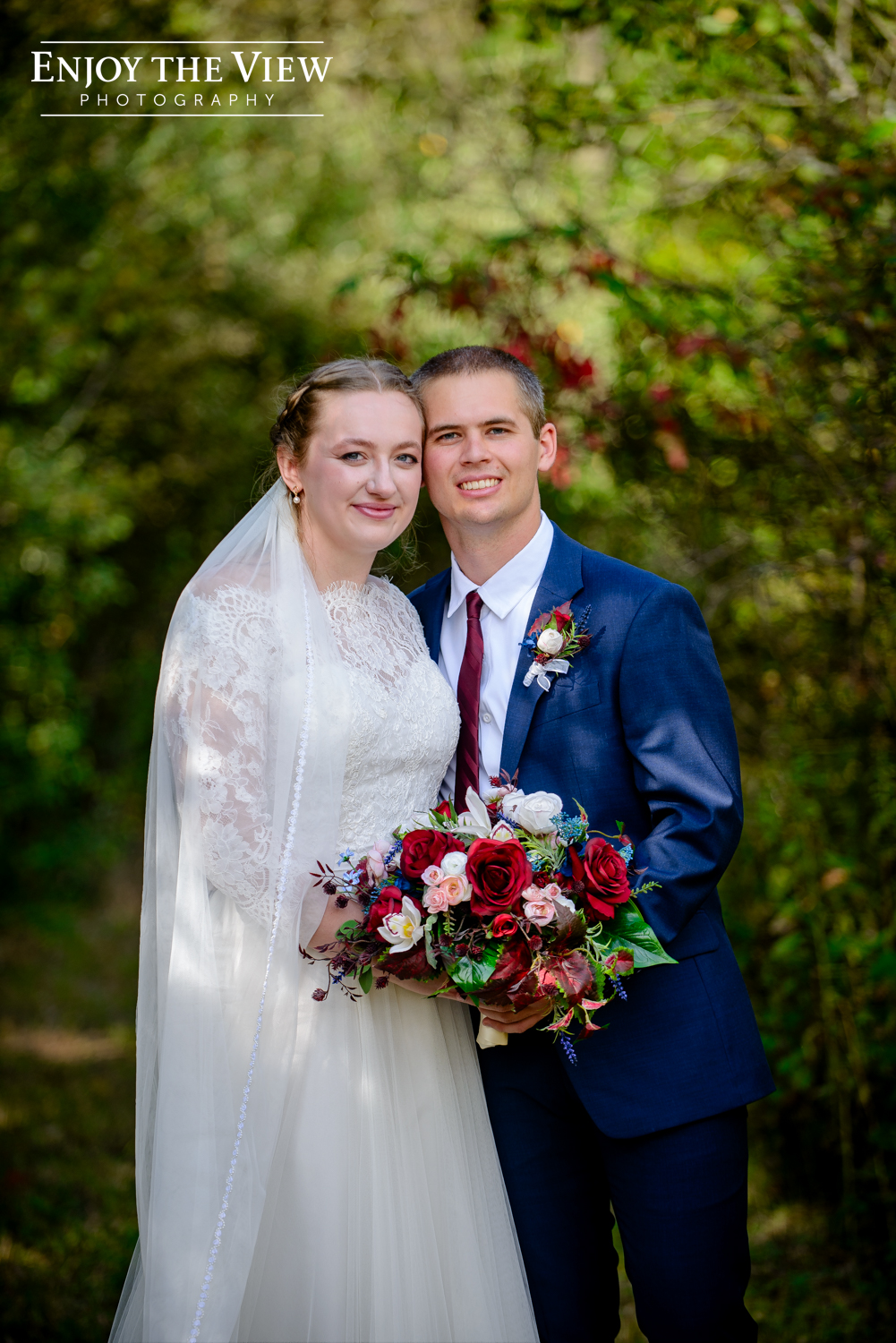Brittany & Blake {Birch Run Wedding Photographers} – Enjoy the View ...