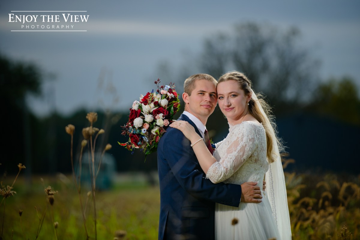 Brittany & Blake {Birch Run Wedding Photographers} – Enjoy the View ...