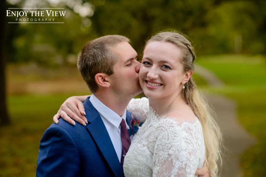Brittany & Blake {Birch Run Wedding Photographers} – Enjoy the View ...