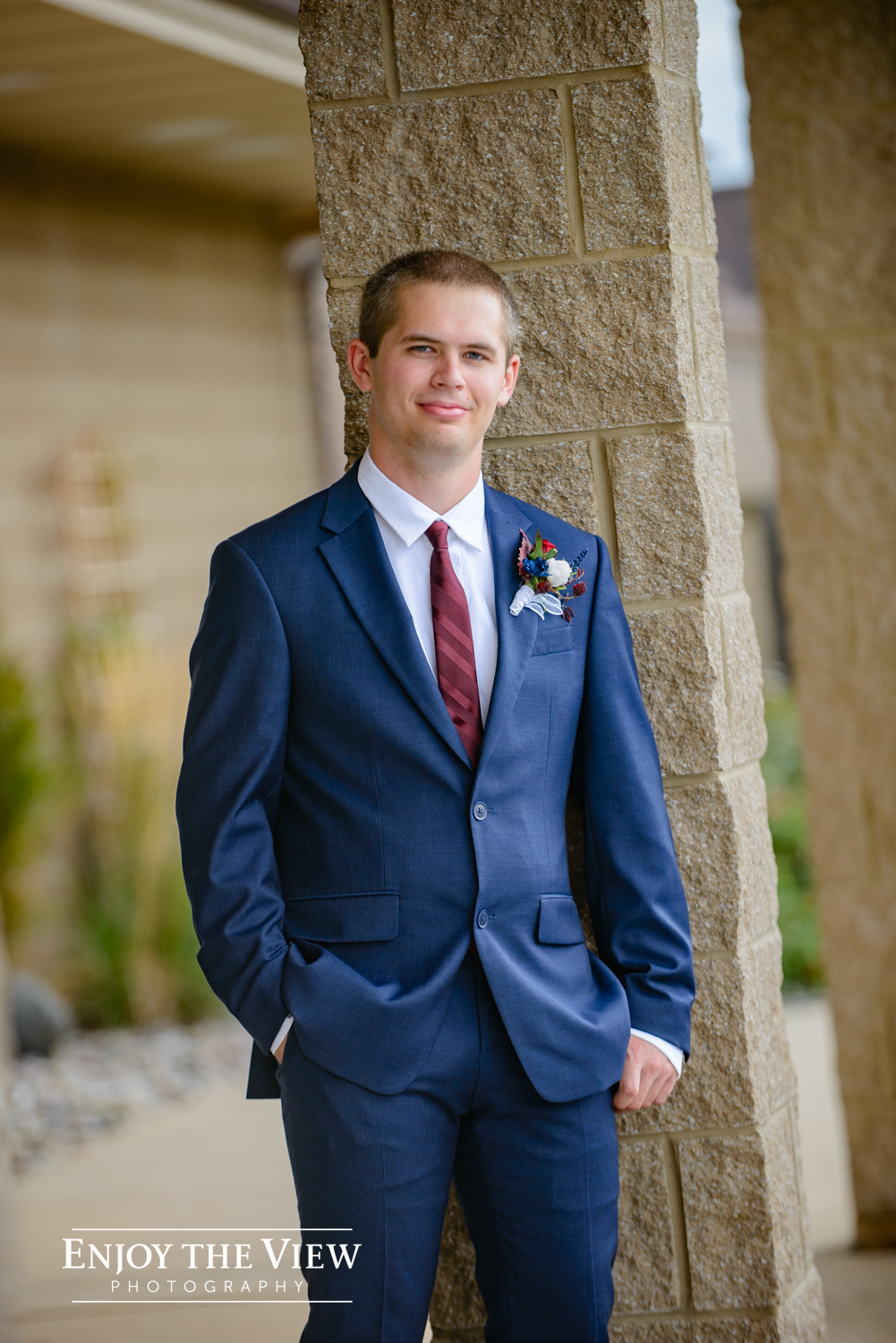 Brittany & Blake {Birch Run Wedding Photographers} – Enjoy the View ...