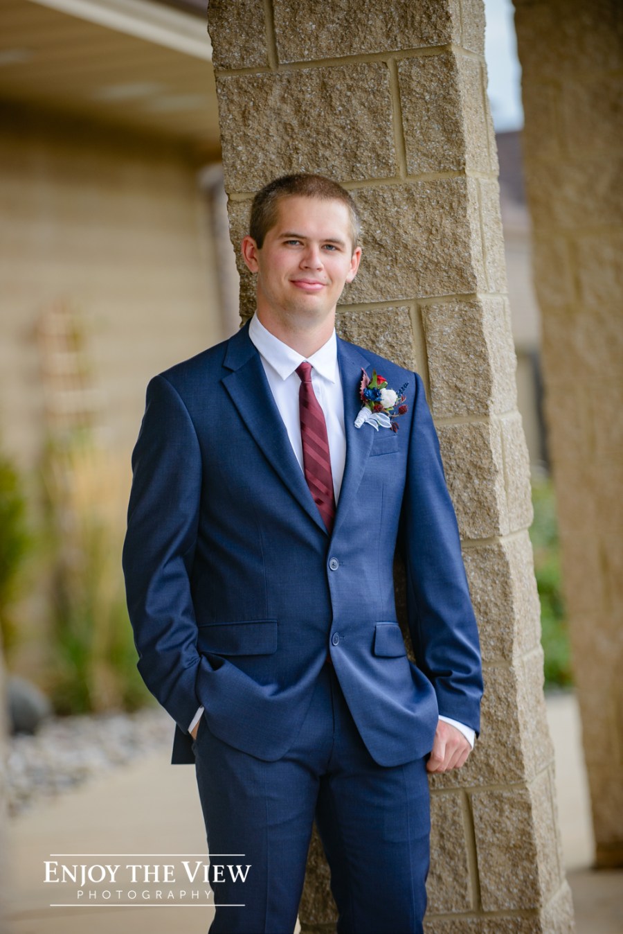 Brittany & Blake {Birch Run Wedding Photographers} – Enjoy the View ...