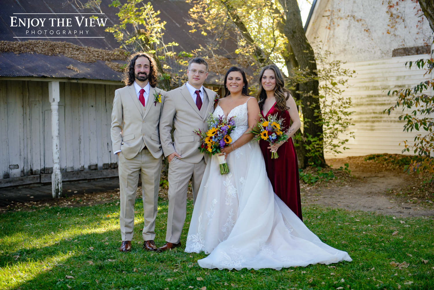 Angela & Vincent {The Milestone Barn} – Enjoy the View Photography