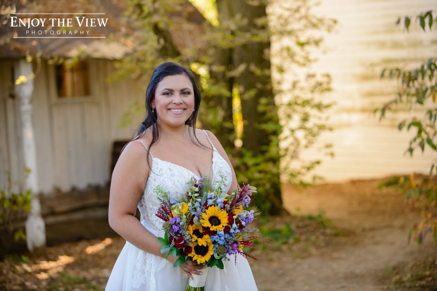 Angela & Vincent {The Milestone Barn} – Enjoy the View Photography