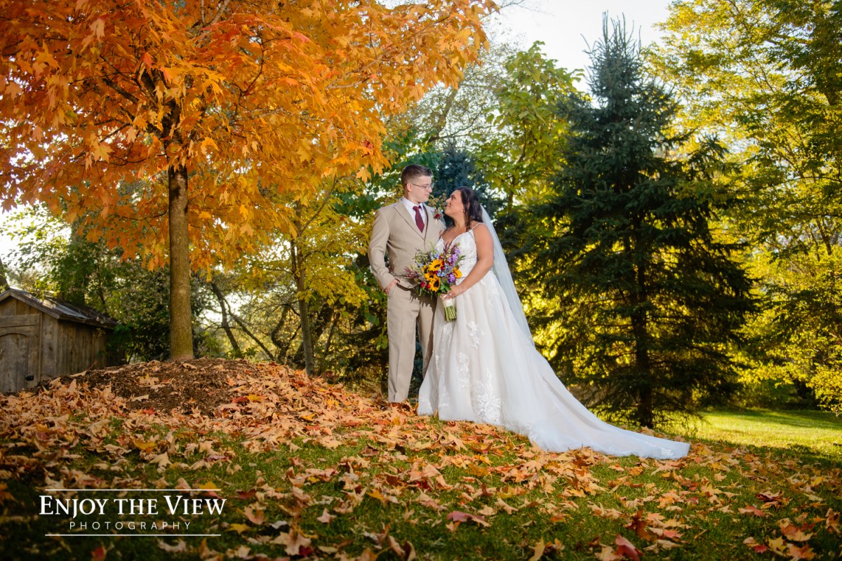 Angela & Vincent {The Milestone Barn} – Enjoy the View Photography